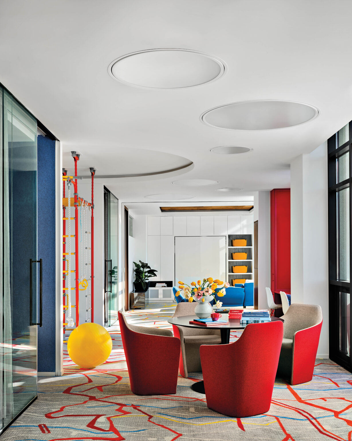 The Designer Guide To Using Primary Colors In Interior Design – ARCHEN ...